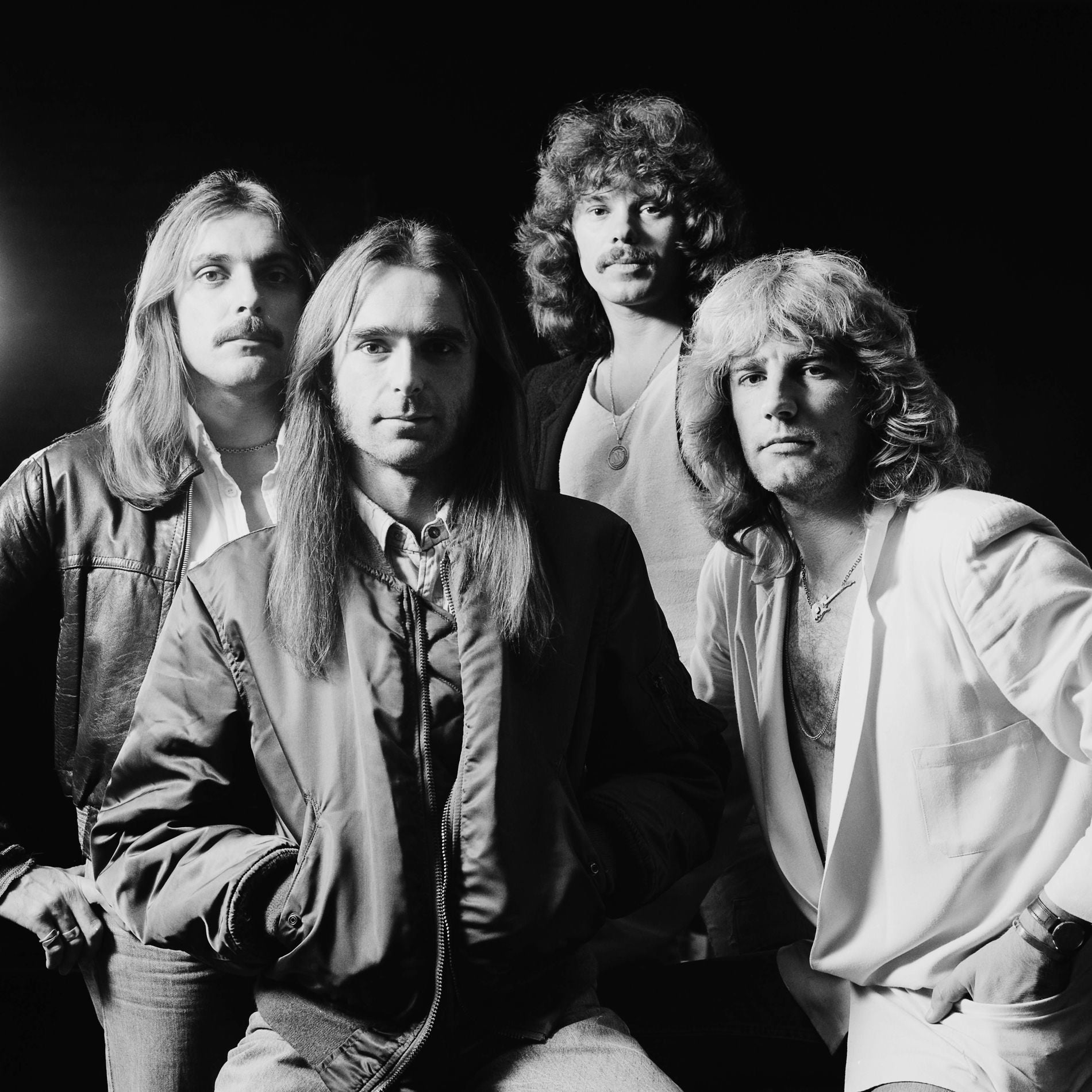 Status Quo – Louder